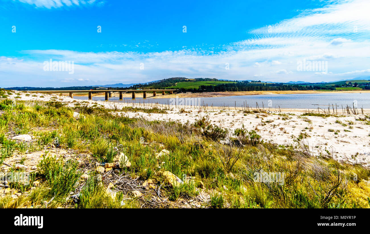 Drought at dam hi-res stock photography and images - Alamy
