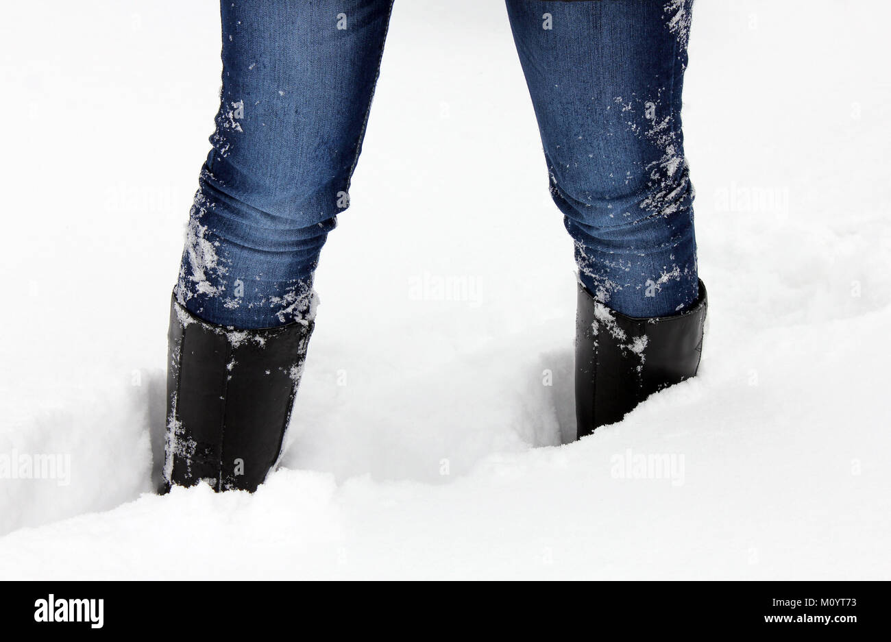 Legs blue walk go hi-res stock photography and images - Alamy