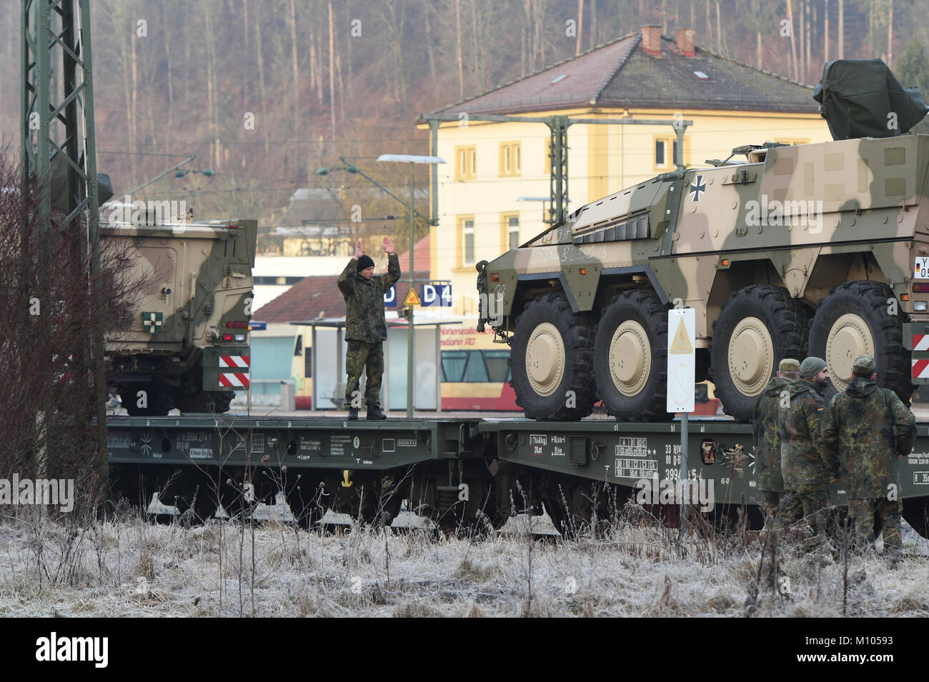 Armoured wheeled vehicles hi-res stock photography and images - Alamy