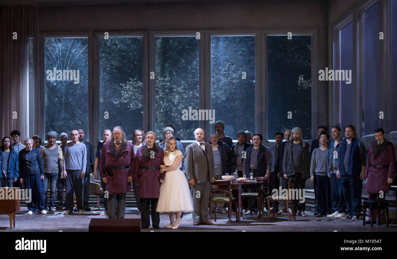 Falk struckmann hi-res stock photography and images - Alamy