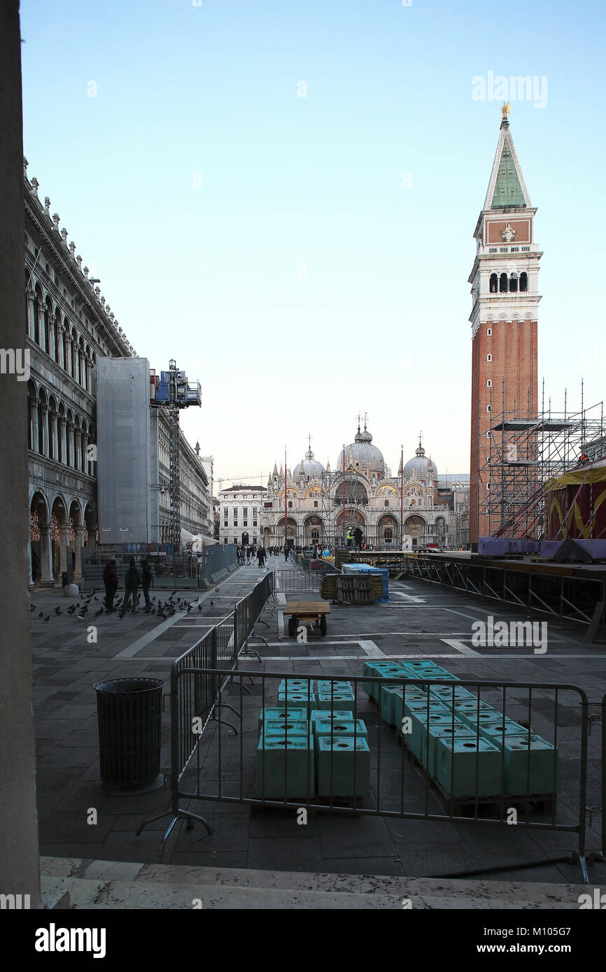 Fenice theatre hi-res stock photography and images - Alamy