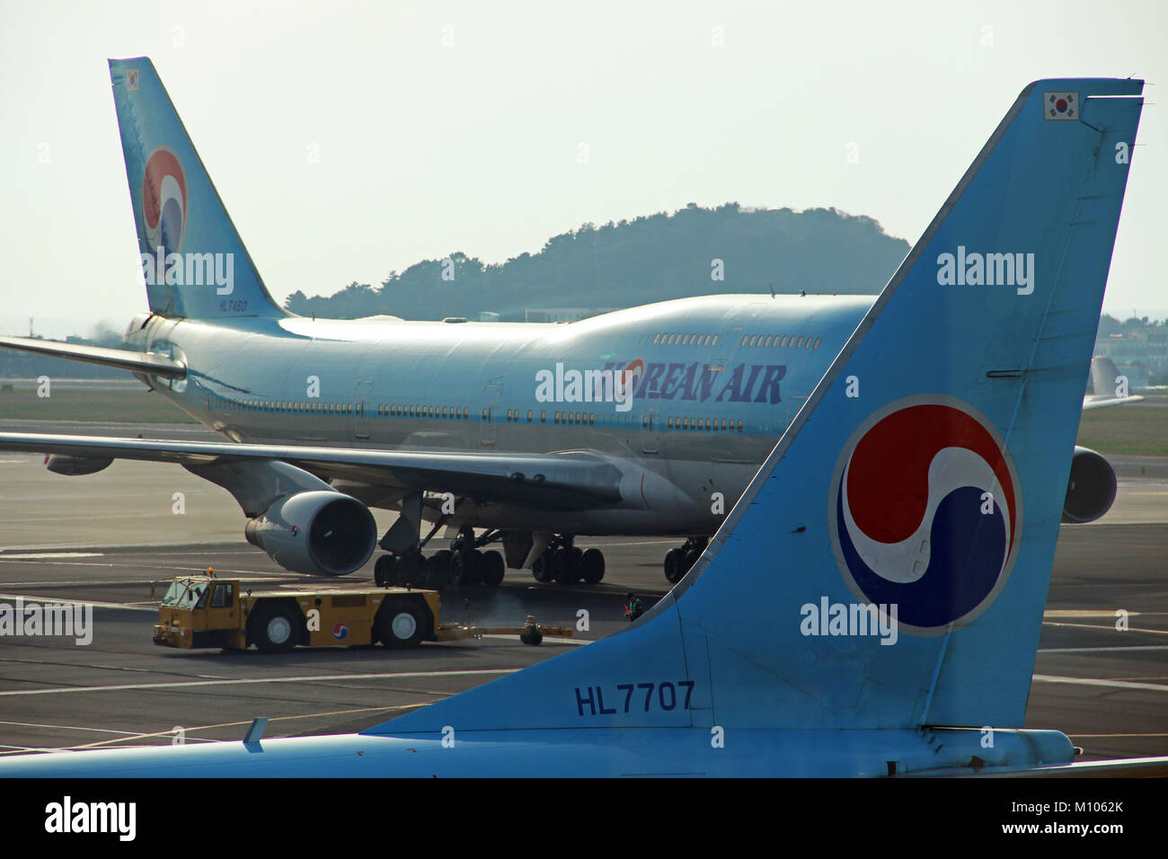 South Korea: Korean Air HL7460 (Boeing 747-400) at Jeju International ...