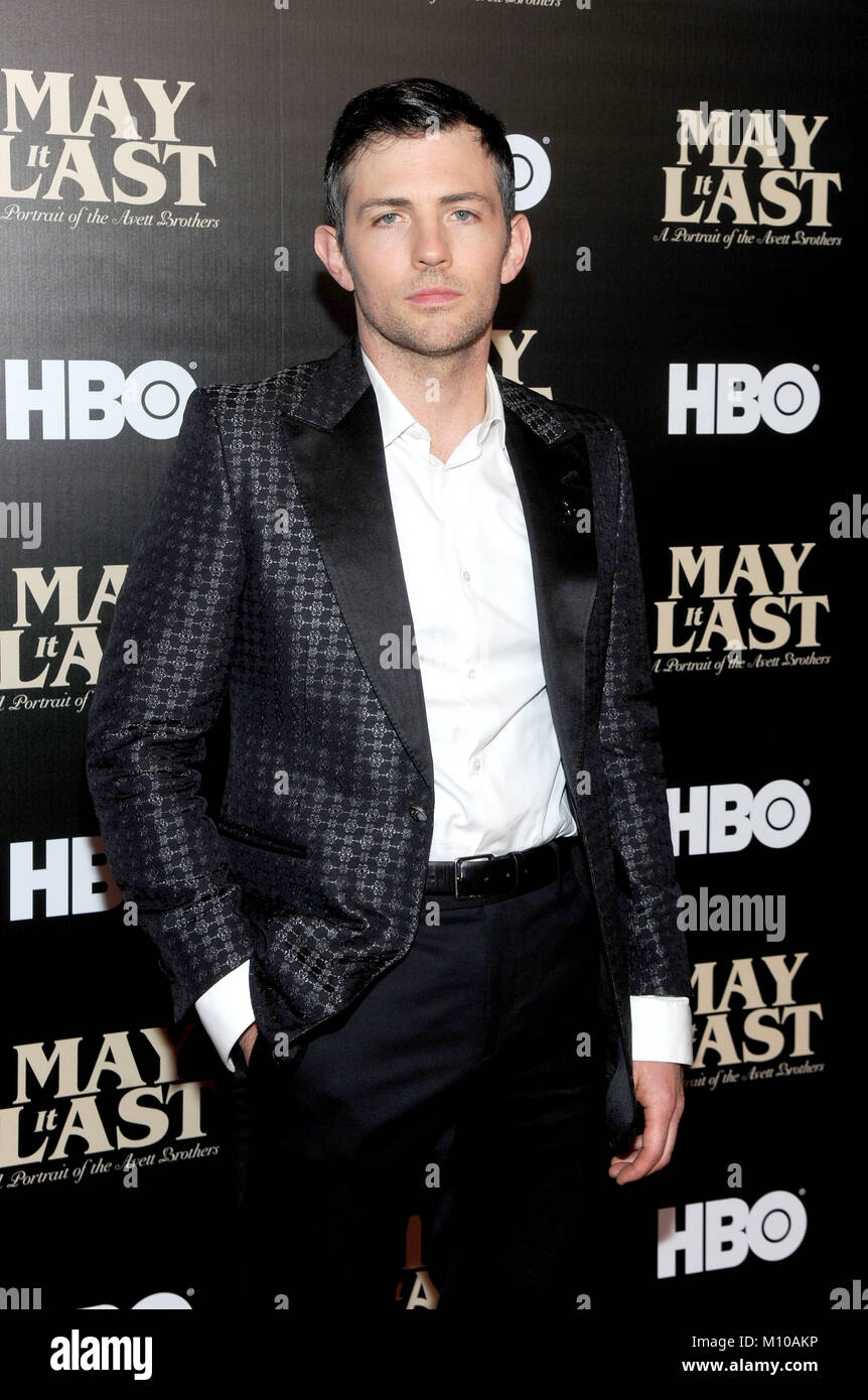 Scott avett hi-res stock photography and images - Alamy