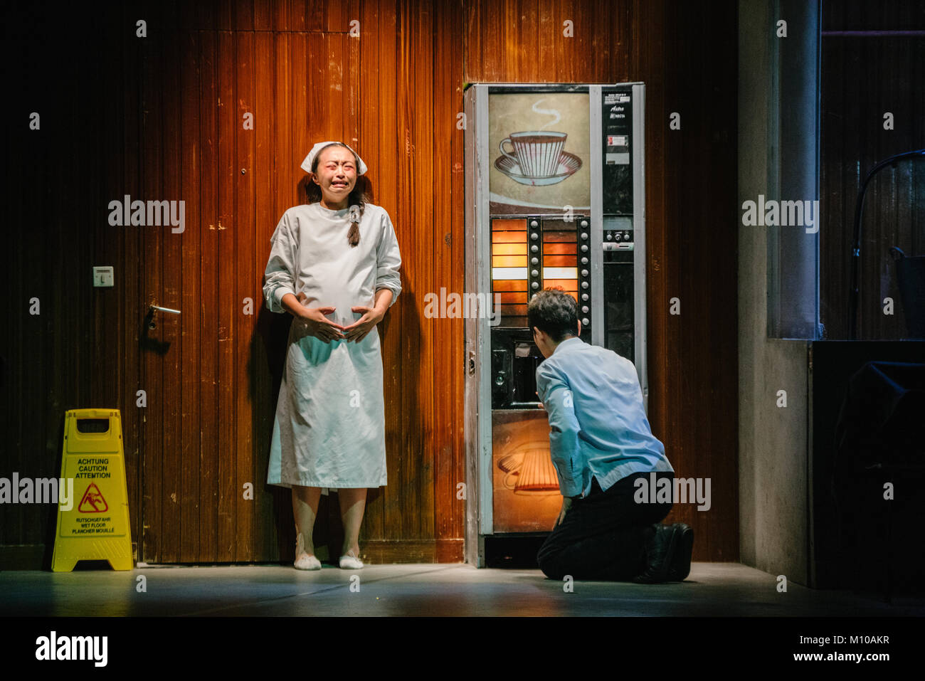 London, UK. 24th Jan, 2018. Peeping Tom present Moeder (Mother) at the ...