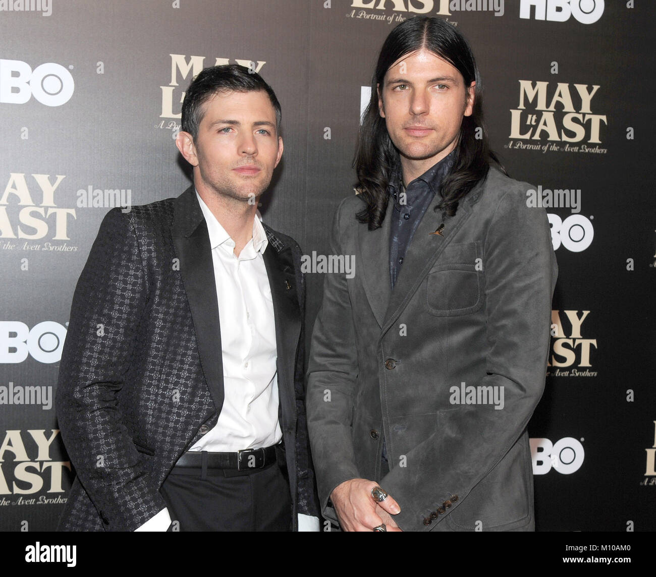Seth avett hi-res stock photography and images - Alamy