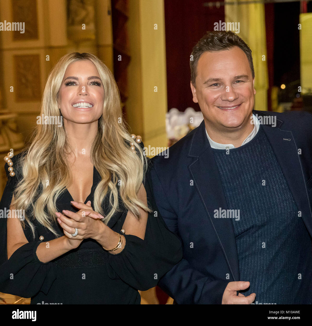 Dresden, Germany. 25th Jan, 2018. Moderator Sylvie Meis and the ...