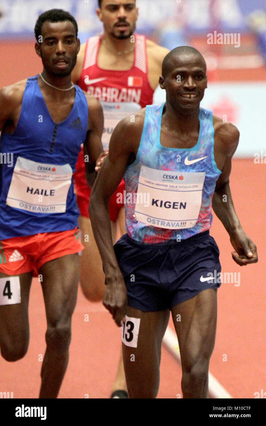 Ostrava, Czech Republic. 25th Jan, 2018. Kenyan´s BENJAMIN KIGEN (front ...