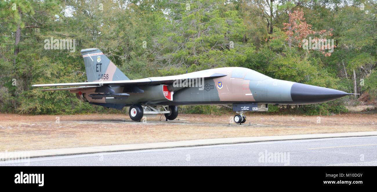 General Dynamics F-111 Aardvark Stock Photo - Alamy