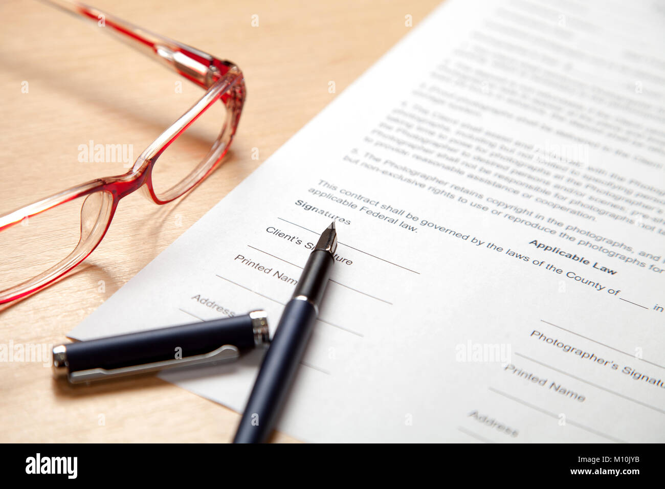 Fill in the application form Stock Photo - Alamy