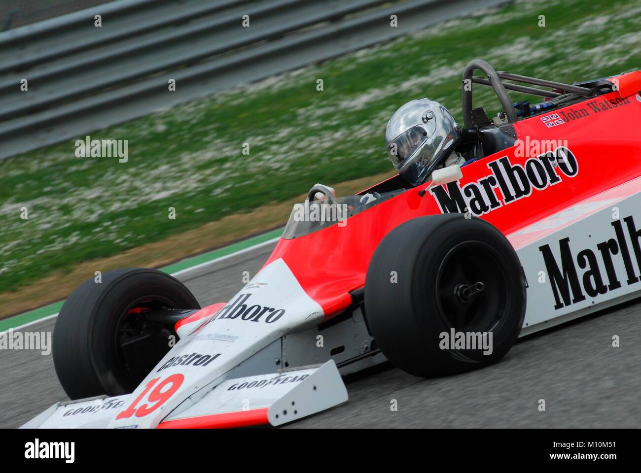 Mugello Circuit 1 April 2007: Unknown run on Classic F1 Car 1979 ...