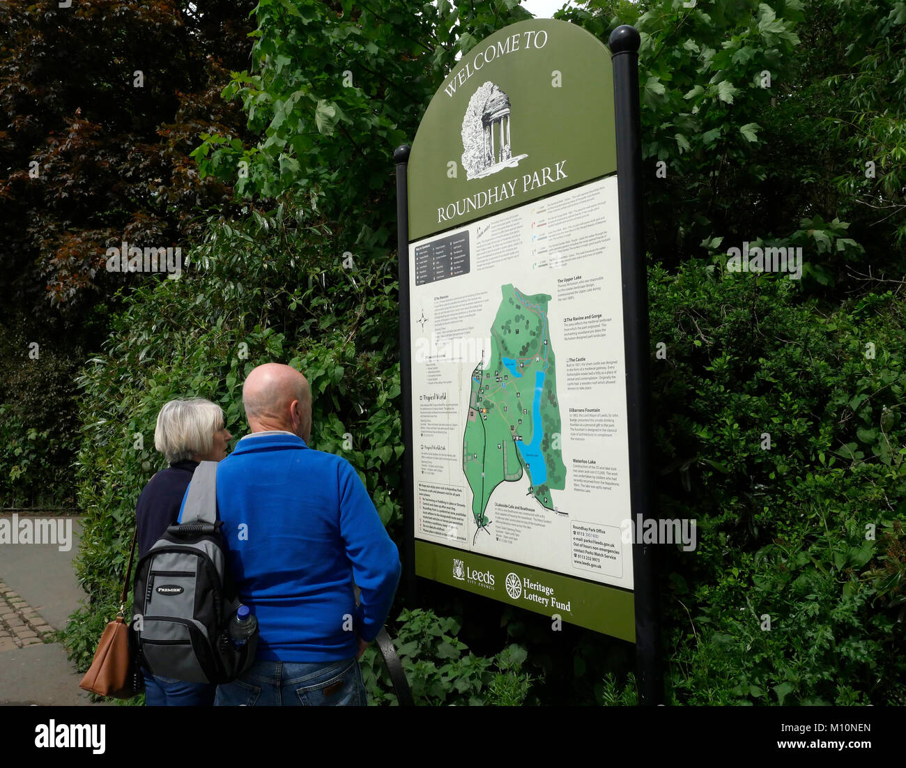 Information board uk woodland hi-res stock photography and images - Alamy