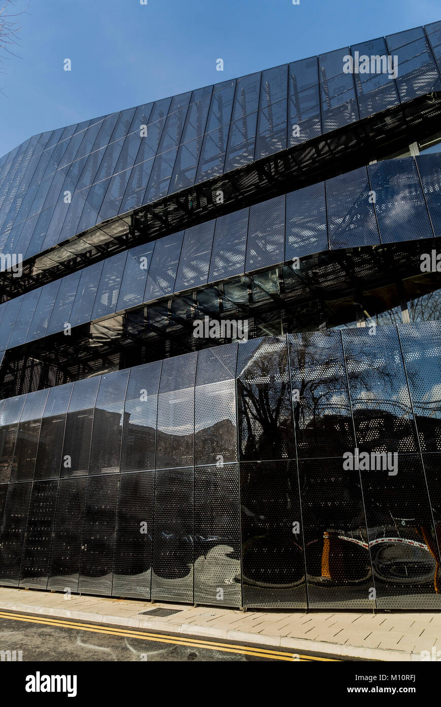 Facade graphene hi-res stock photography and images - Alamy