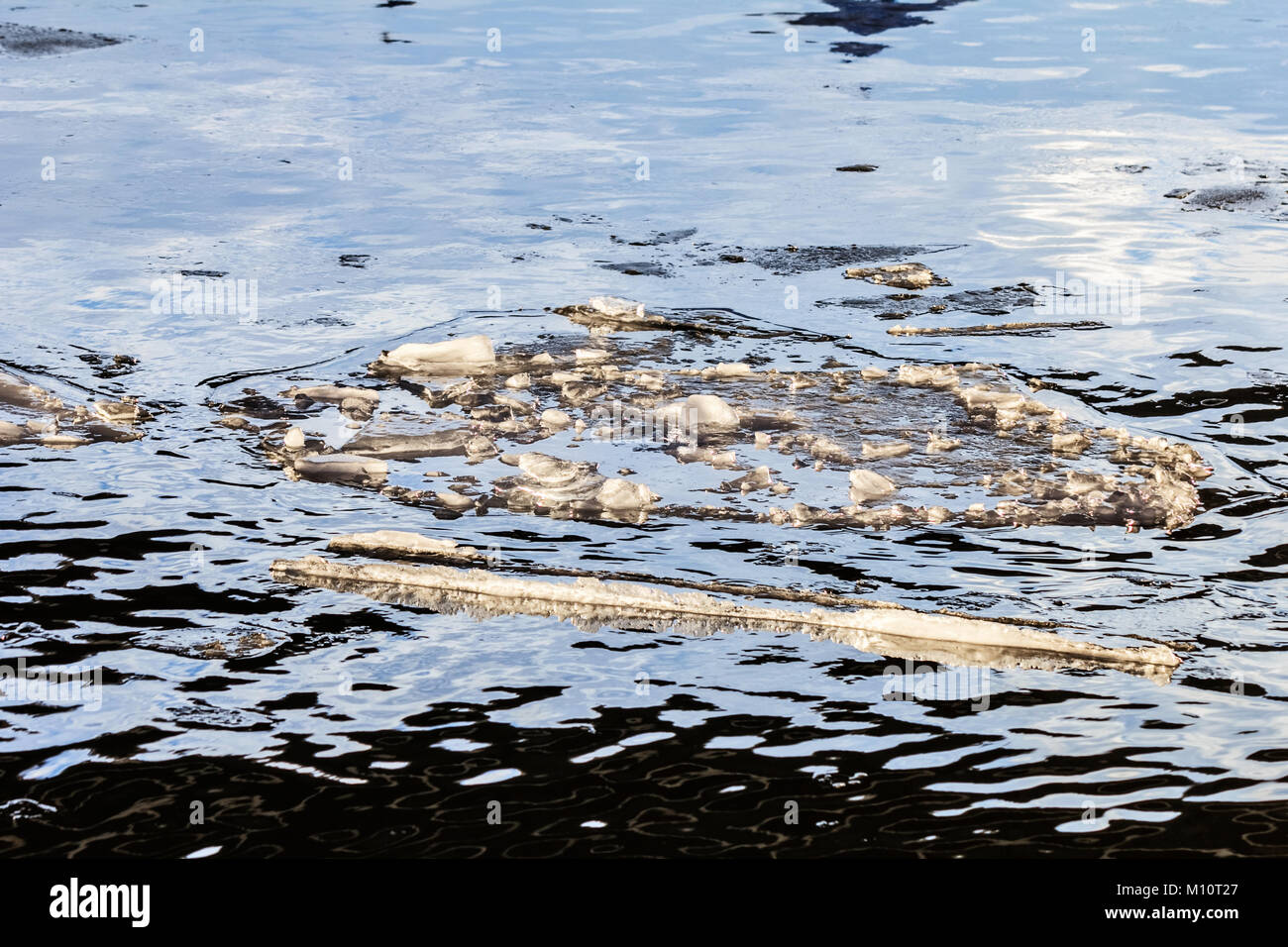 Ice blue water hi-res stock photography and images - Alamy