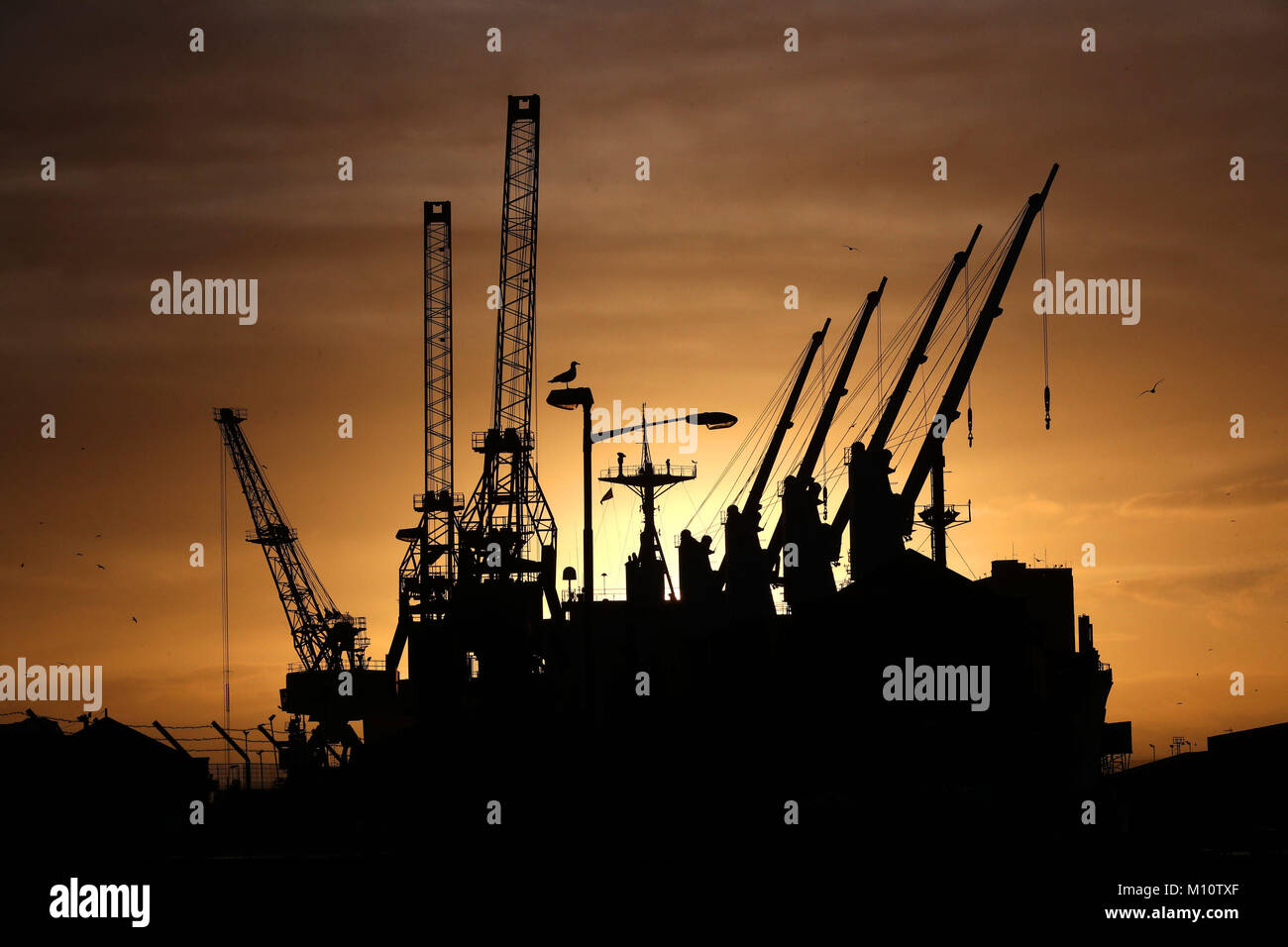 Leith imperial dry dock hi-res stock photography and images - Alamy