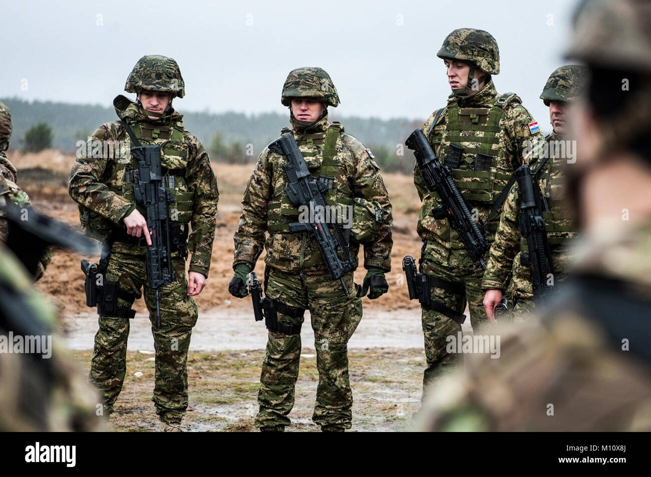 529th military police company hi-res stock photography and images - Alamy