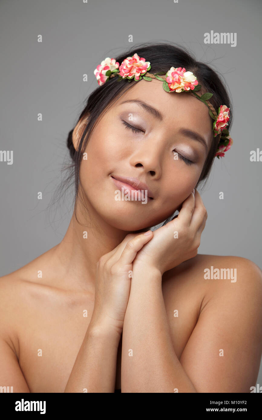 Portrait of natural beauty woman Stock Photo - Alamy