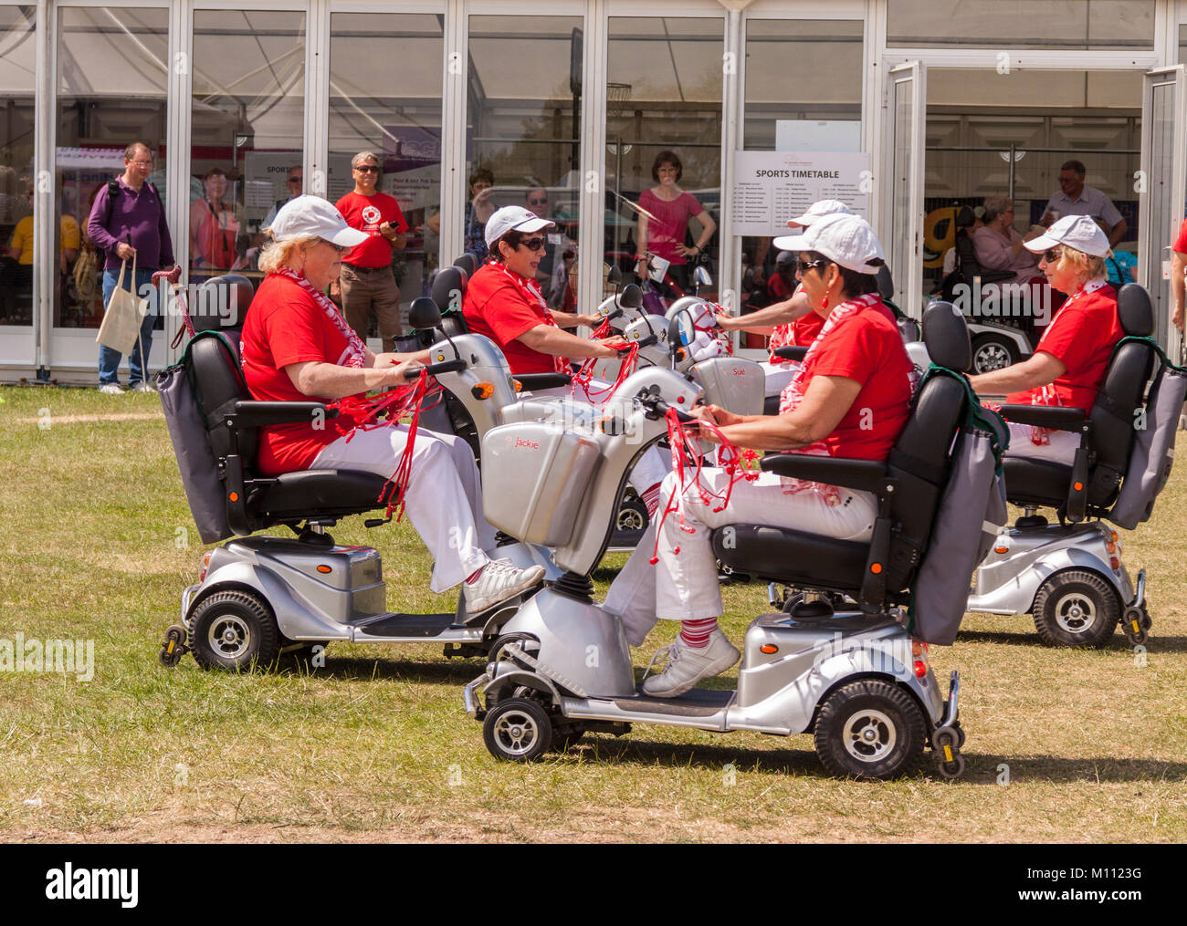 Quingo plus hi-res stock photography and images - Alamy