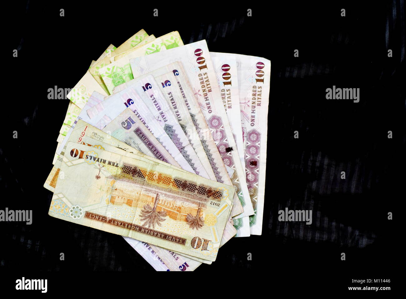 Banknotes of Saudi Arabia Riyals Stock Photo - Alamy