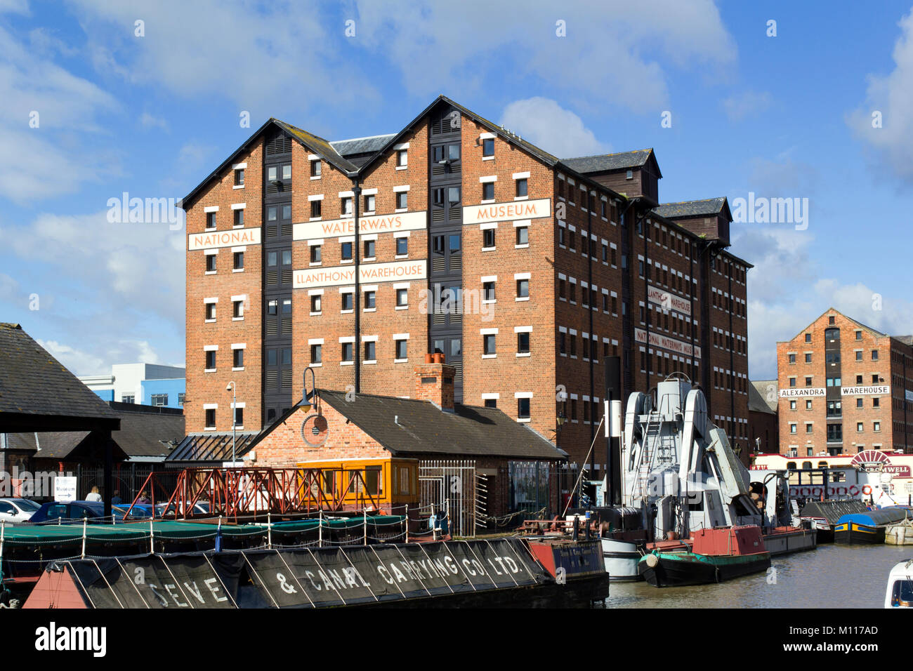 Victorian warehouse building hi-res stock photography and images - Alamy
