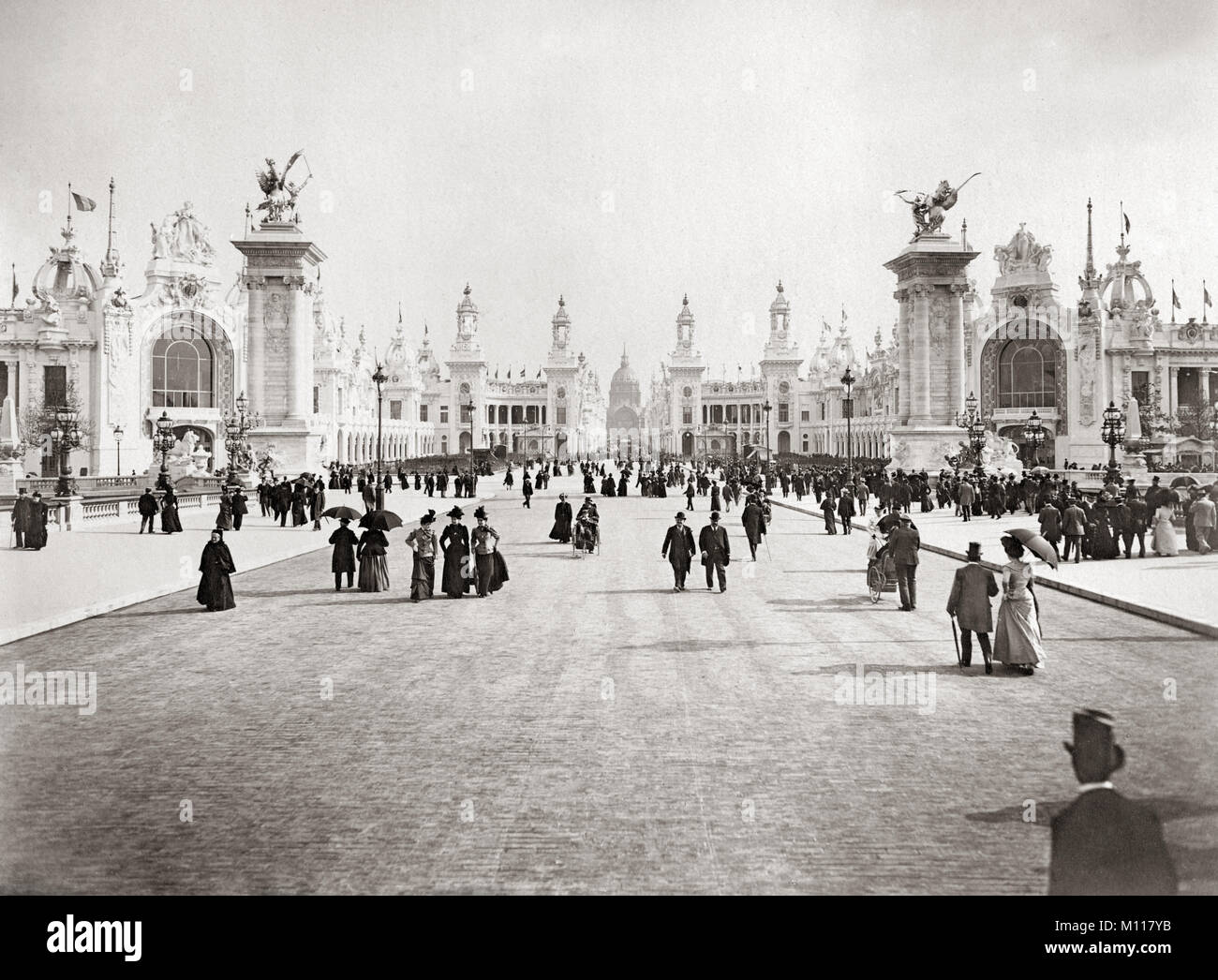 Paris World Fair 1900 Stock Photos & Paris World Fair 1900 Stock Images ...