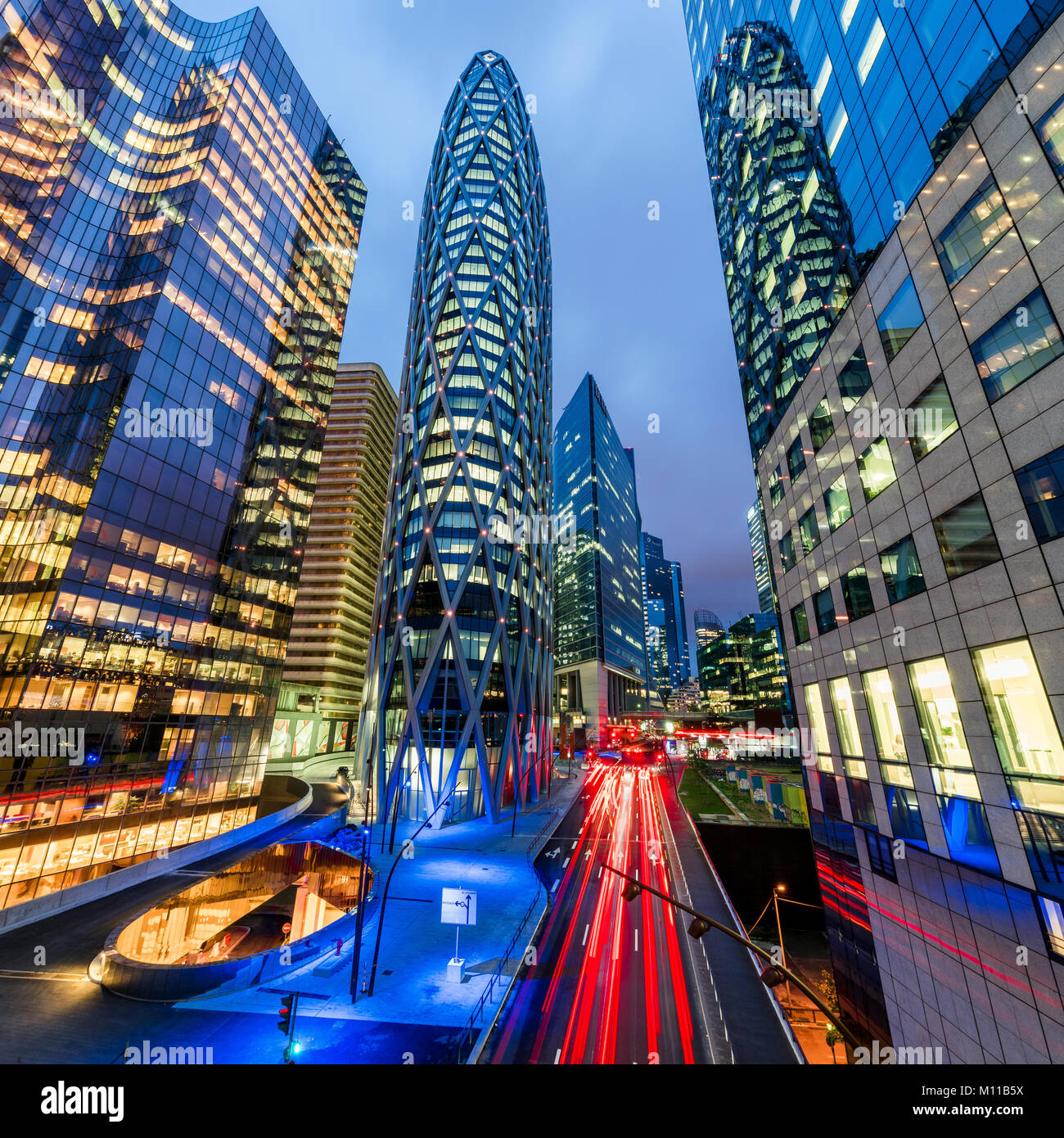 business district architecture in paris Stock Photo - Alamy