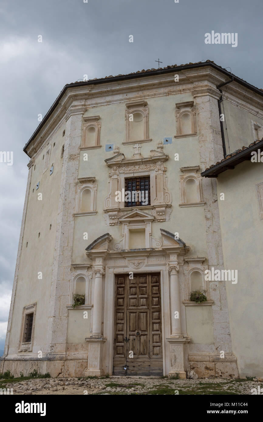 Beautiful church of Santa Maria della Pietà in Rocca Calascio, famous ...