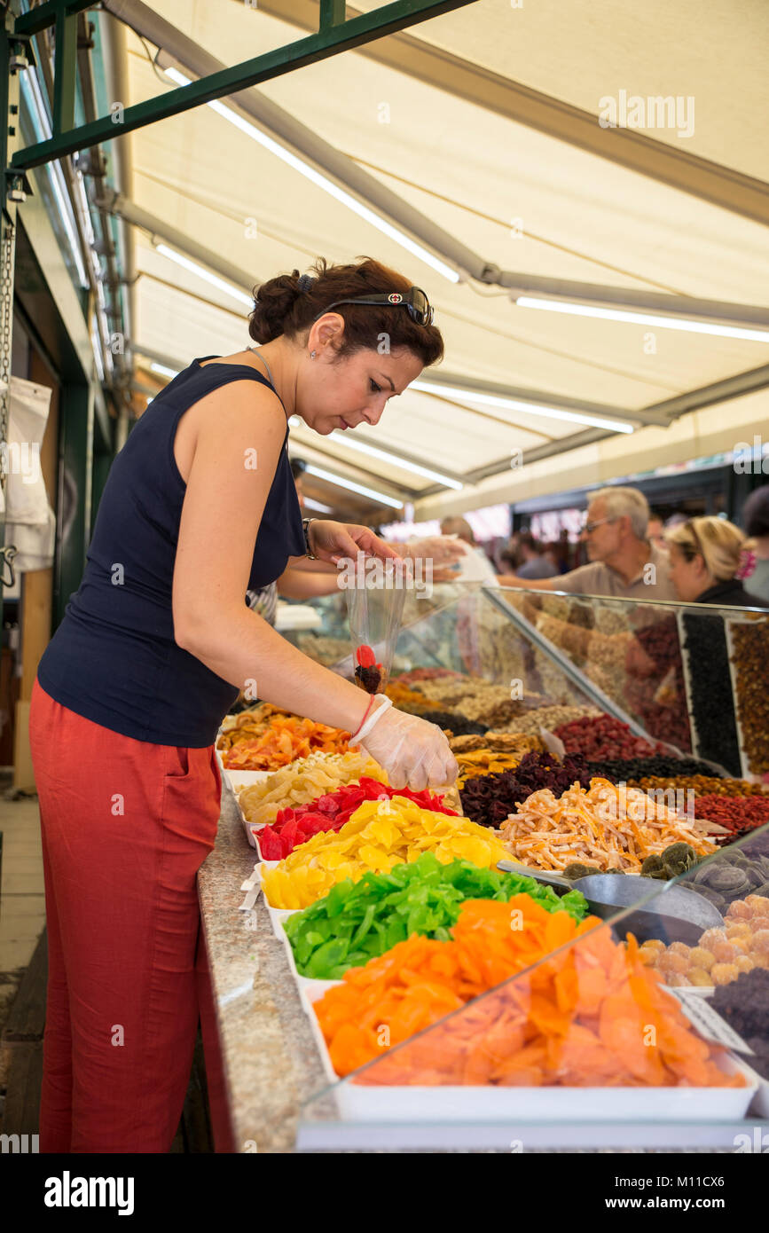 Viennese sweets hi-res stock photography and images - Alamy