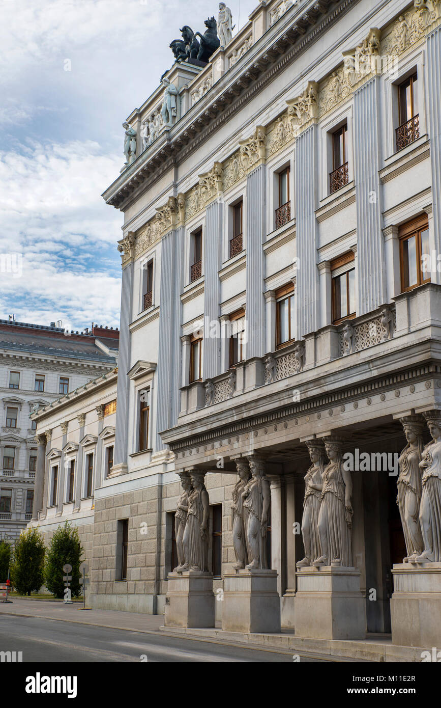 Austrian Parliament building, Vienna Stock Photo - Alamy