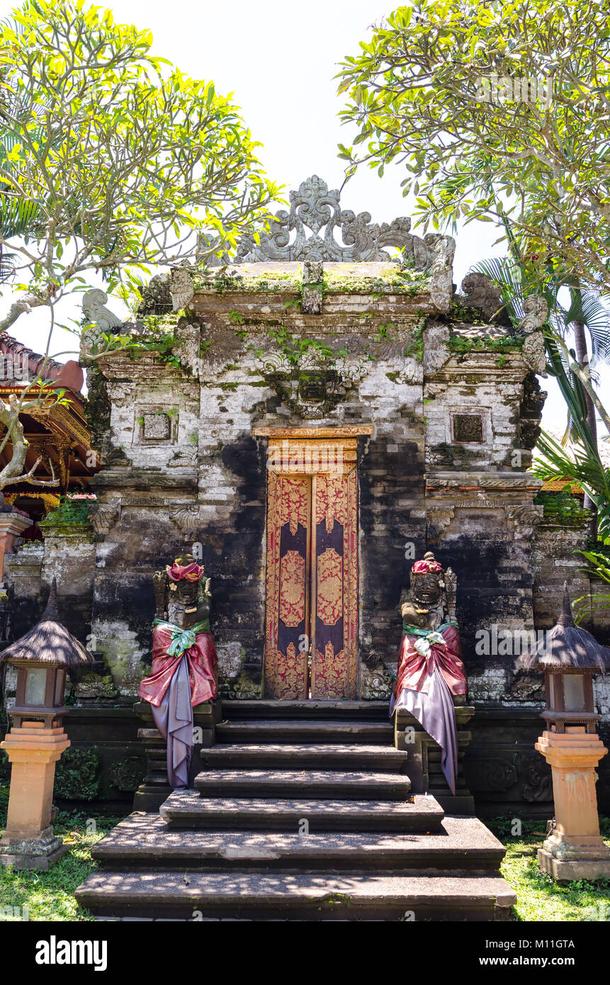 Ubud palace bali inside ubud hi-res stock photography and images - Alamy