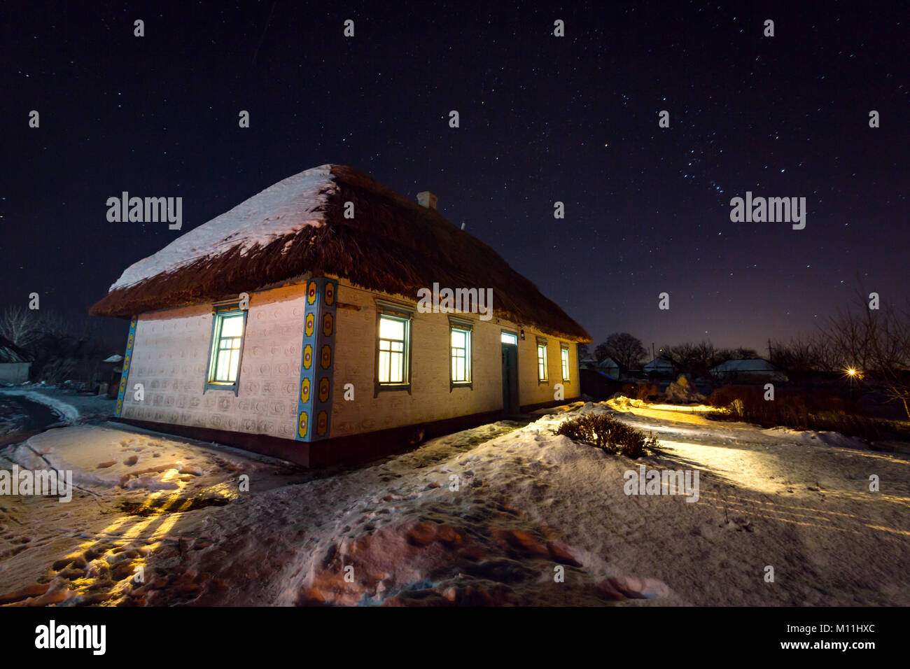 Thach roof hi-res stock photography and images - Alamy