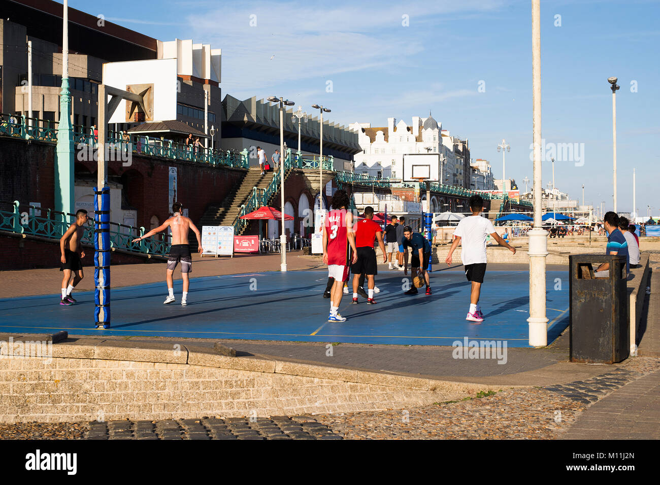 Brighton seafront basketball hi-res stock photography and images - Alamy