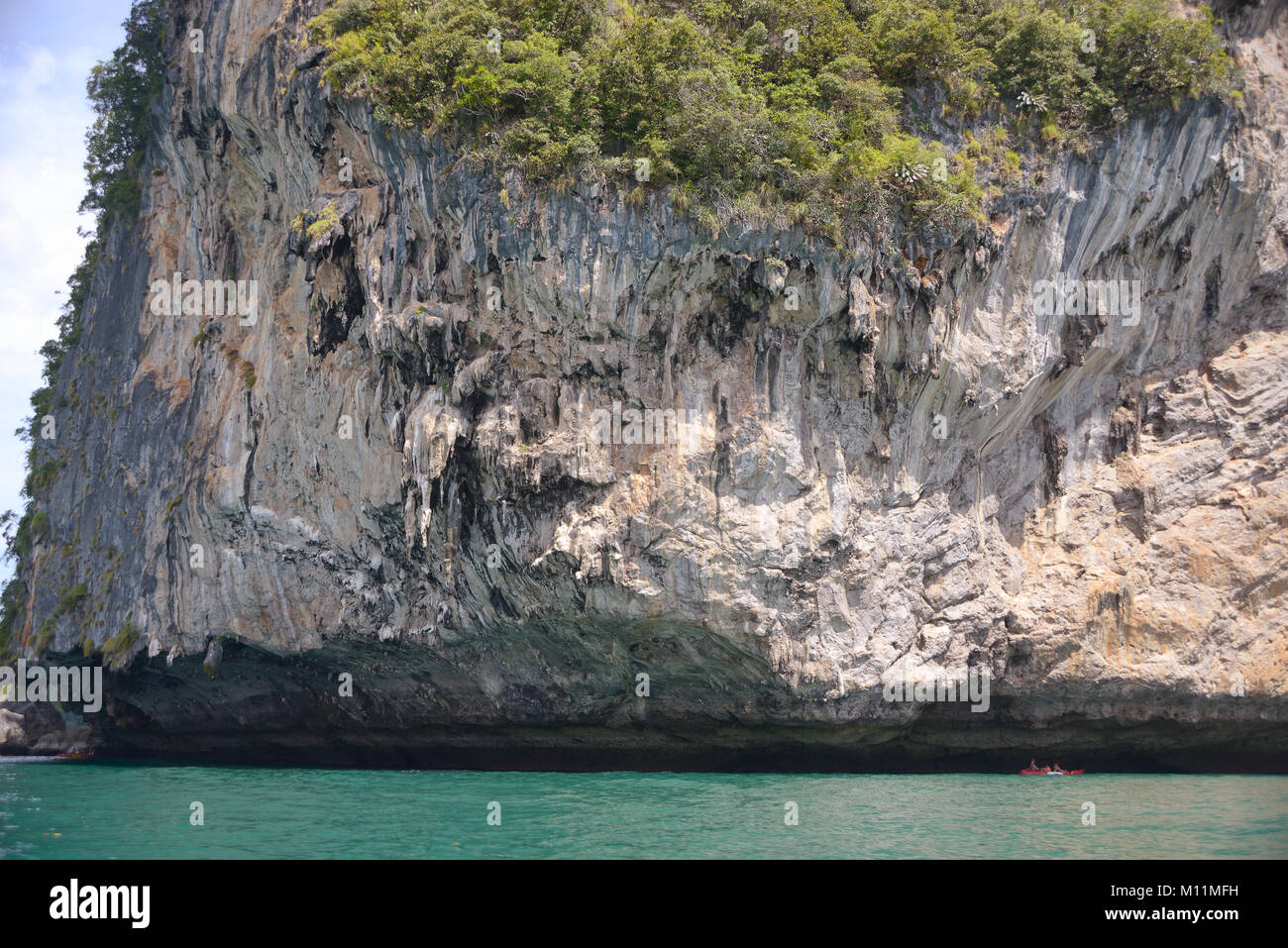 Blue ocean wave background andaman sea hi-res stock photography and ...