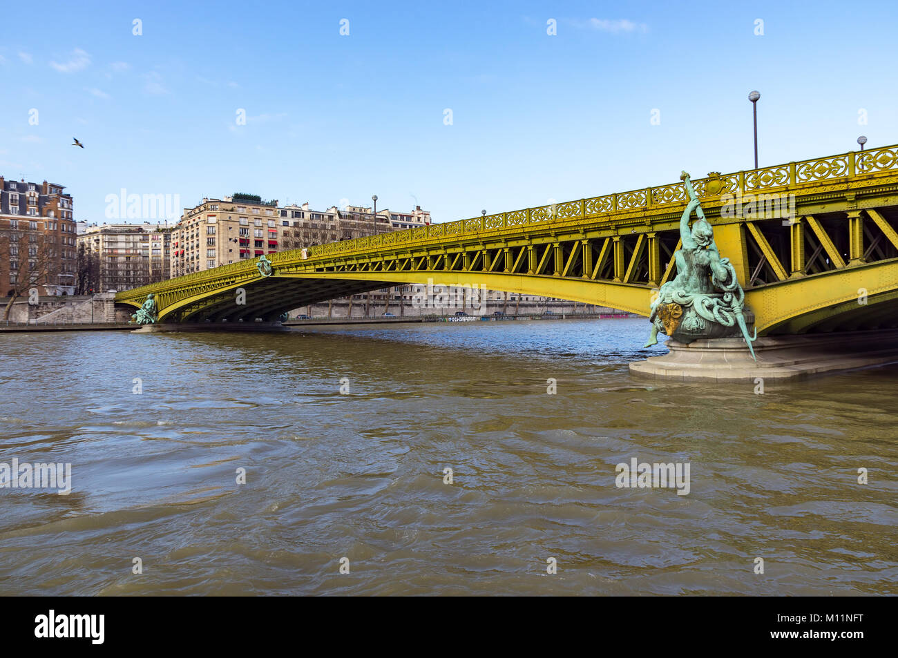 Pont Mirabeau over the Seine - Paris France Stock Photo - Alamy