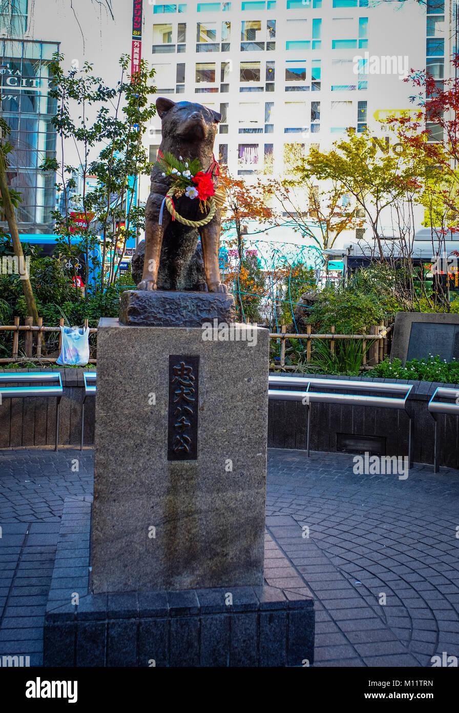 Tokyo, Japan - Jan 1, 2016. View of Bronze statue of Hachiko at Shibuya ...