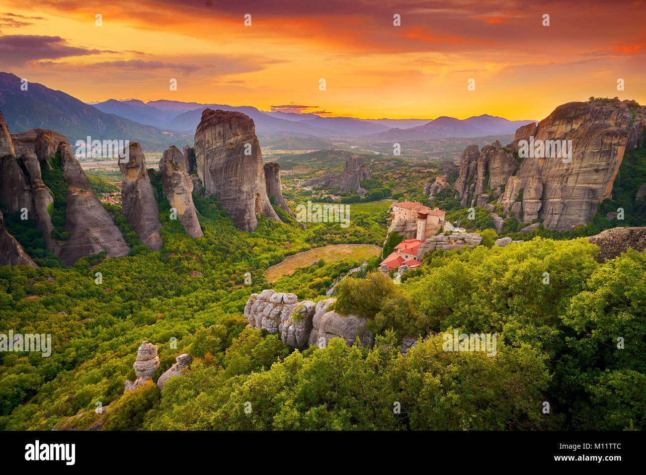 World sunset hi-res stock photography and images - Alamy