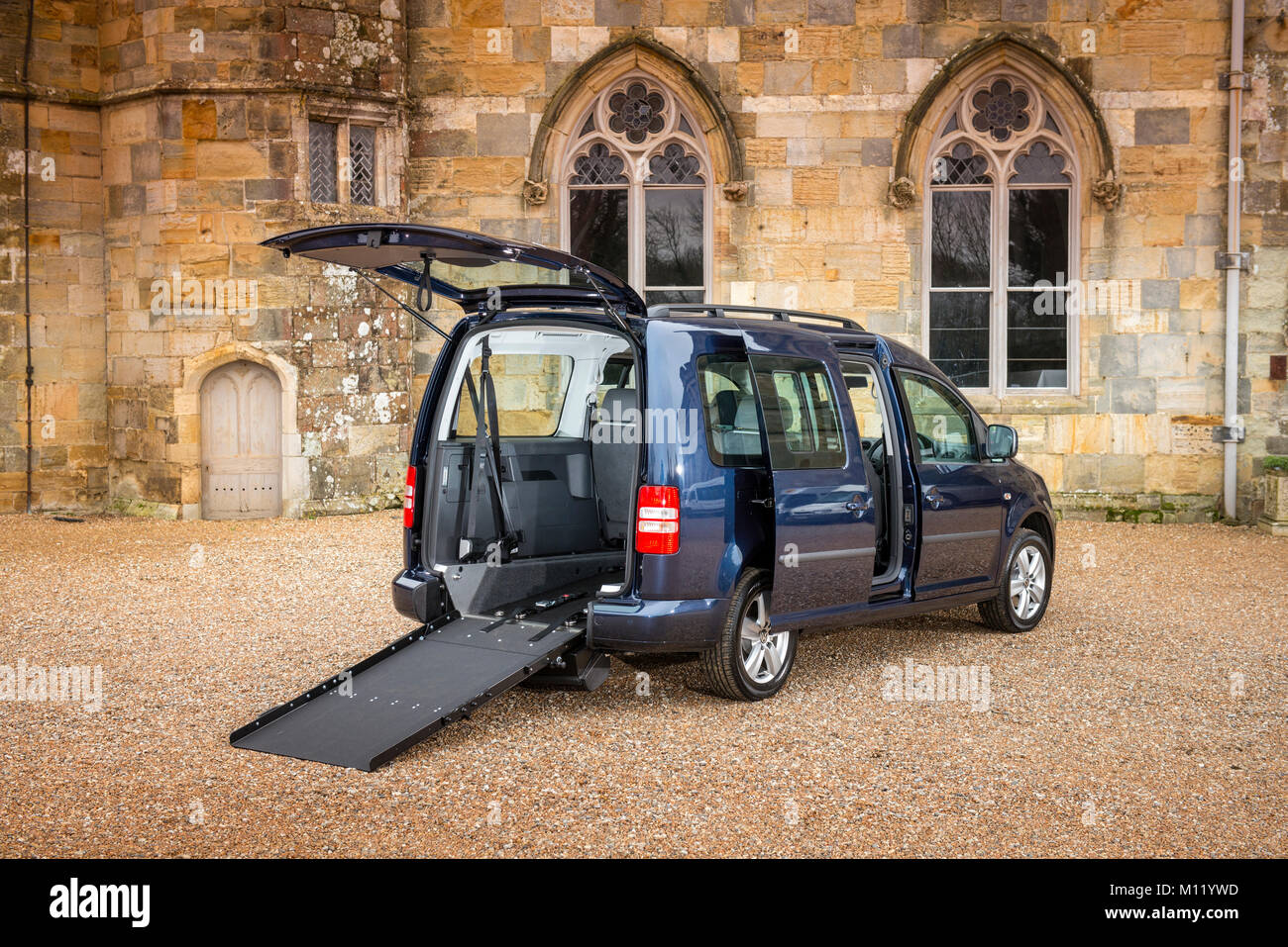 Volkswagen caddy hi-res stock photography and images - Alamy