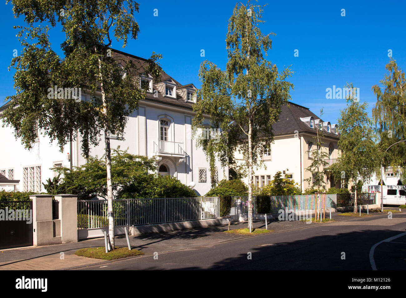 Germany, Cologne, villas at the South park in the district Marienburg ...