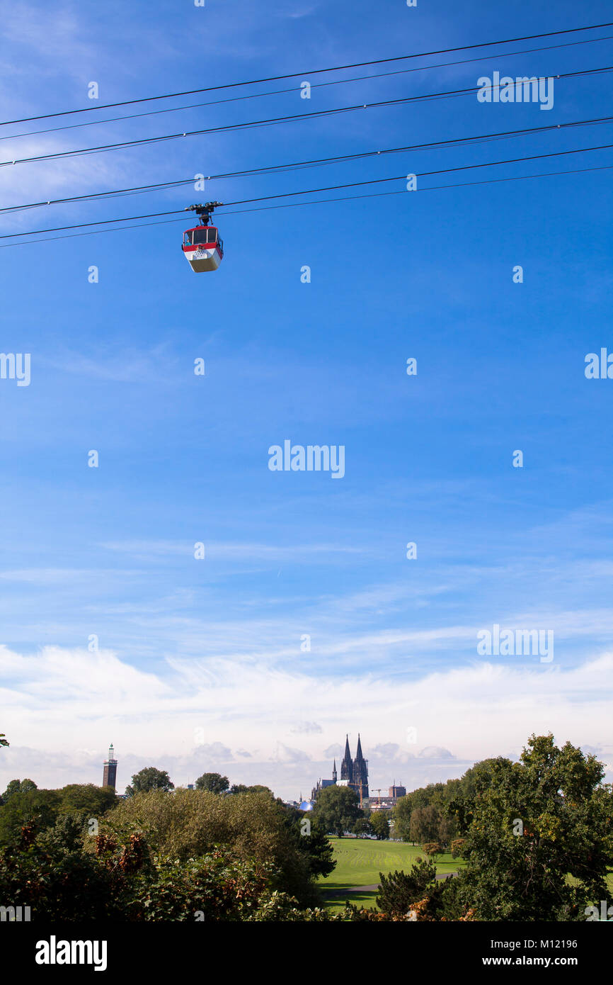 Kolner seilbahn hi-res stock photography and images - Alamy