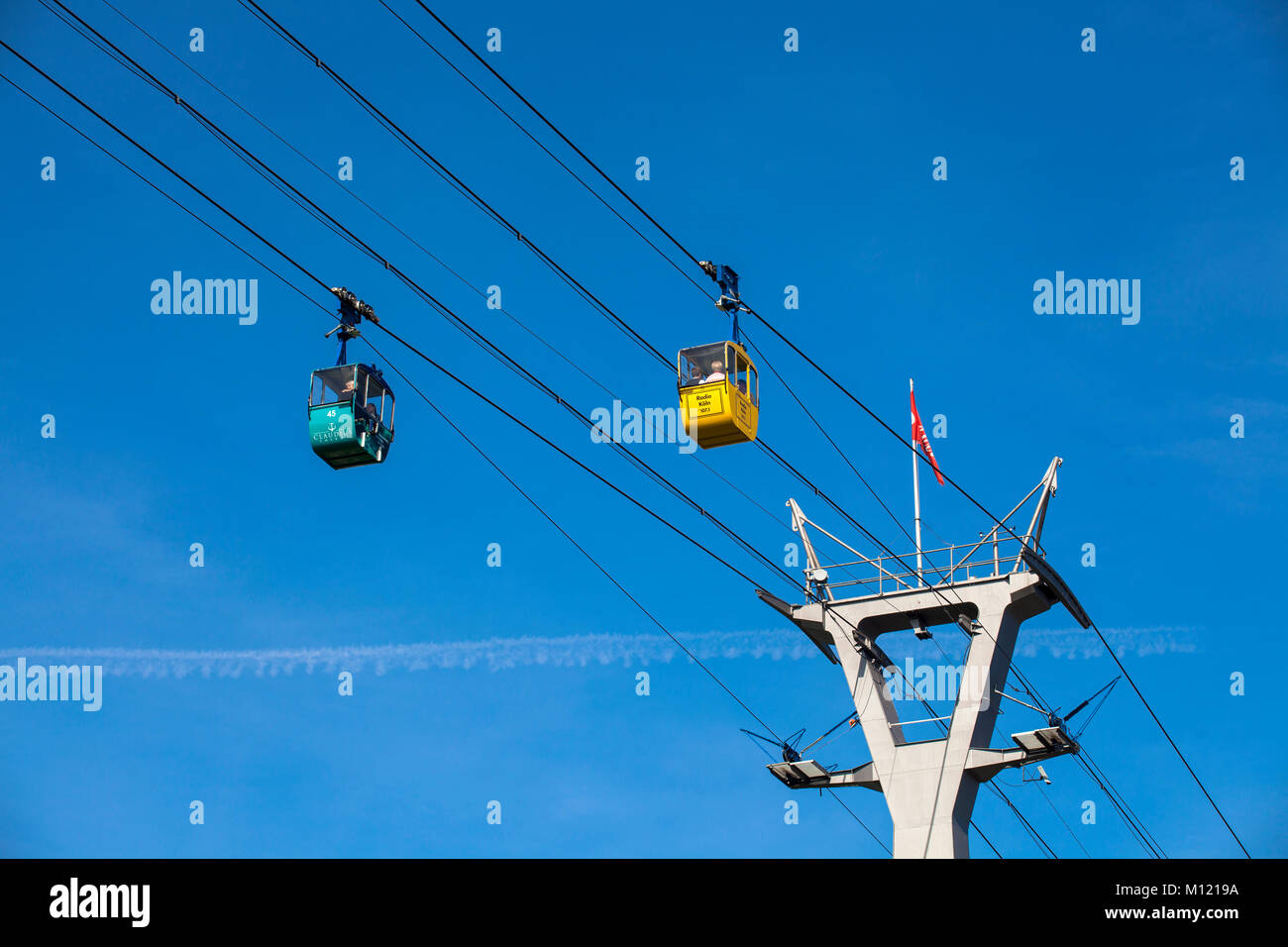 Seilbahn hi-res stock photography and images - Alamy