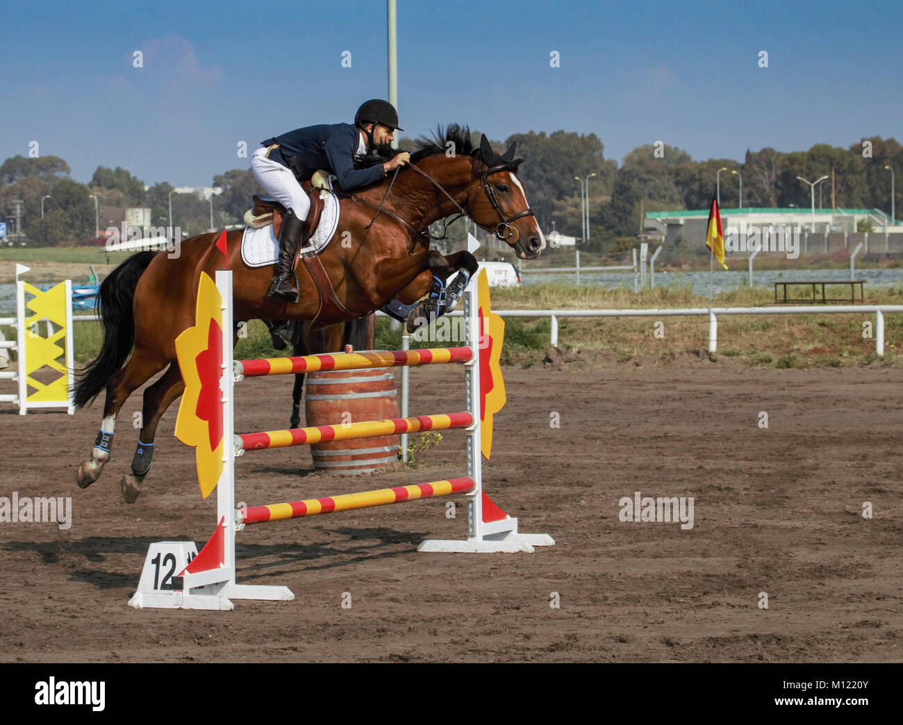 Junping hi-res stock photography and images - Alamy