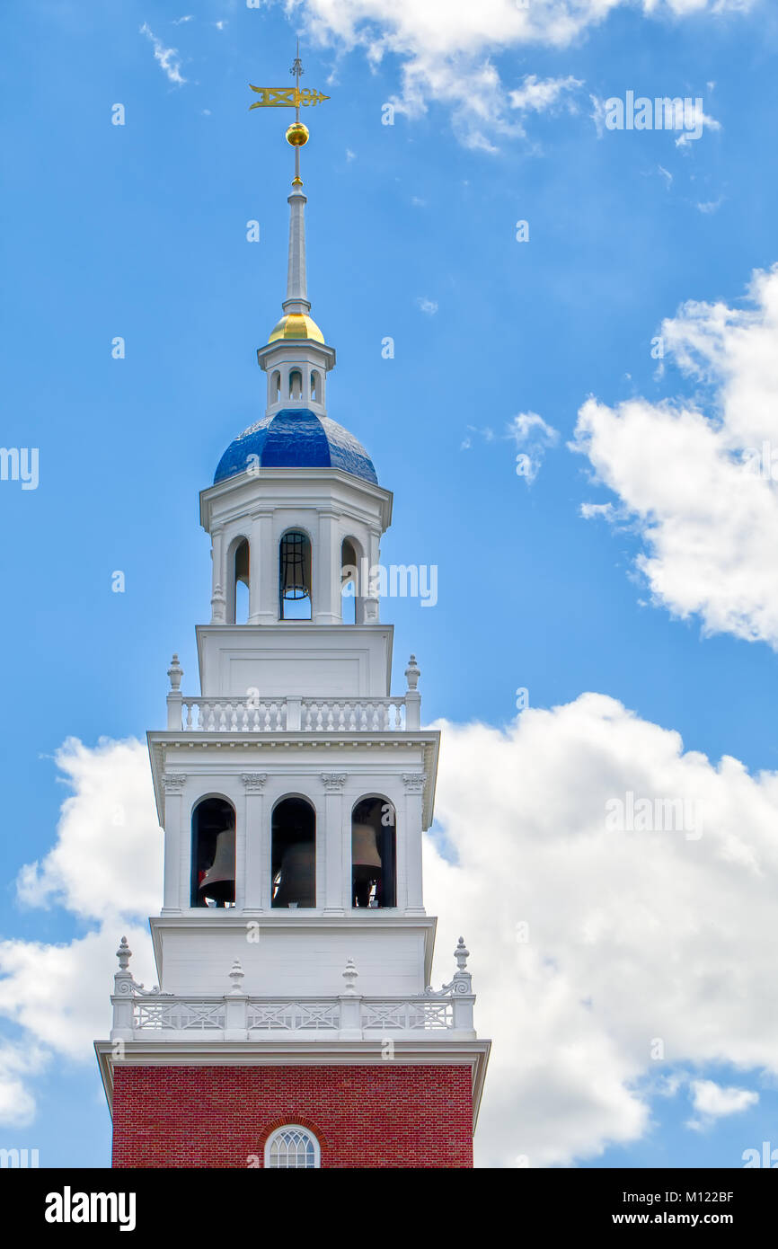 Harvard University distinctive blue dome of Lowell House in Cambridge ...