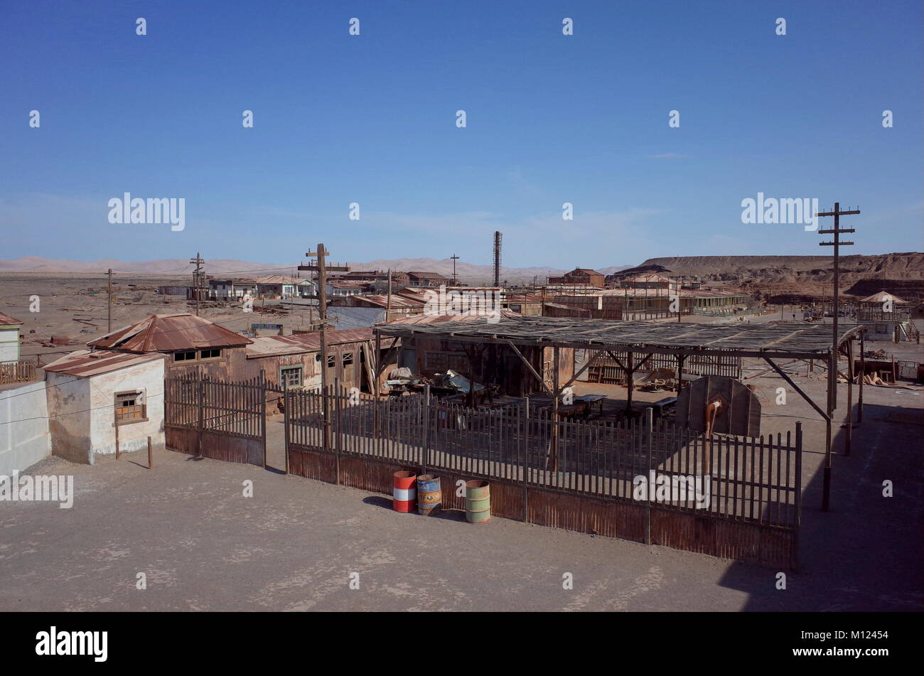 Humberstone chile aerial view hi-res stock photography and images - Alamy