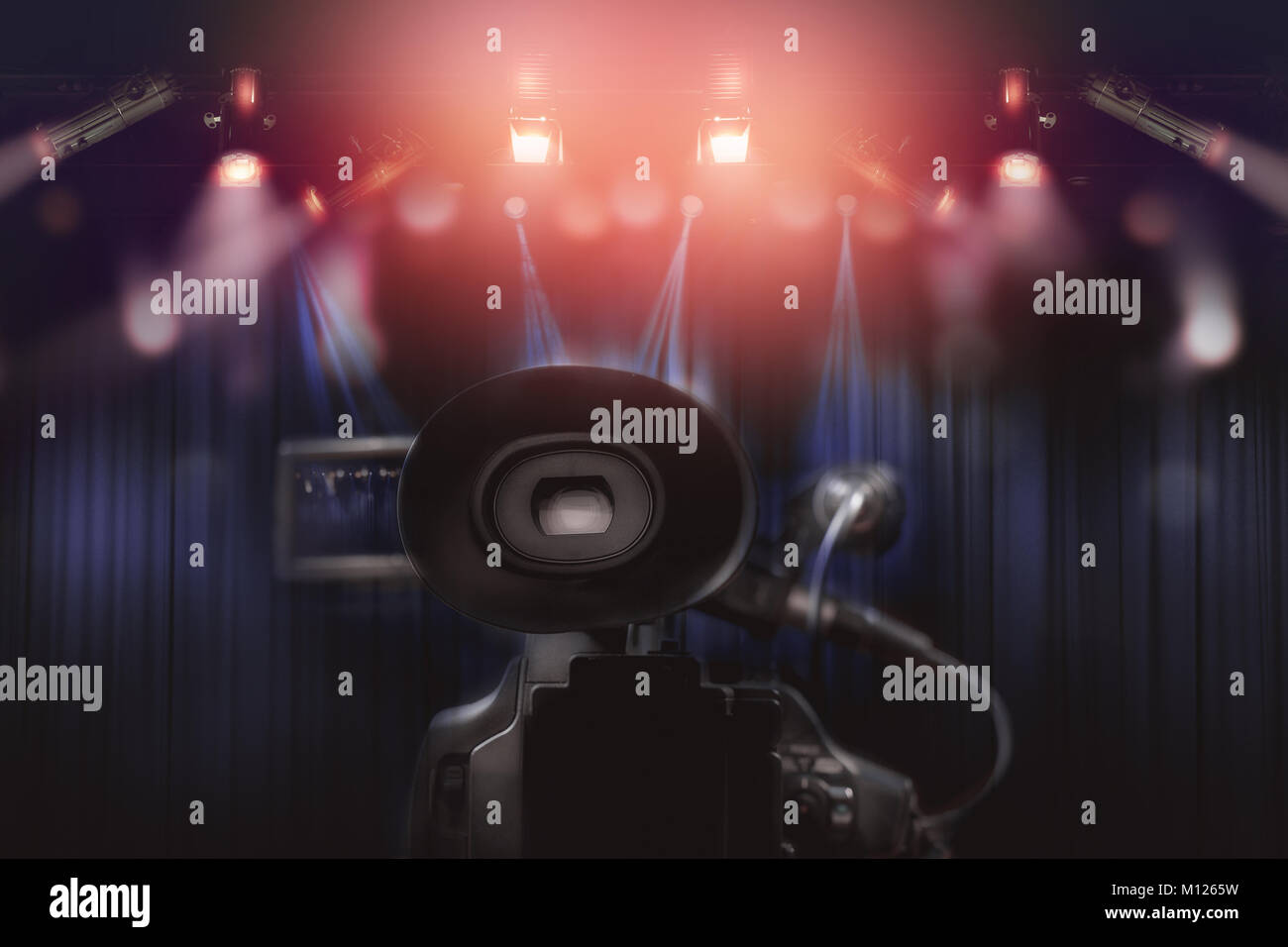 Tv studio background hi-res stock photography and images - Alamy