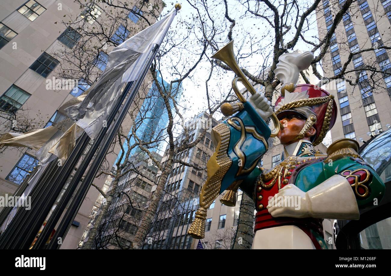 Rockefeller concourse hi-res stock photography and images - Alamy