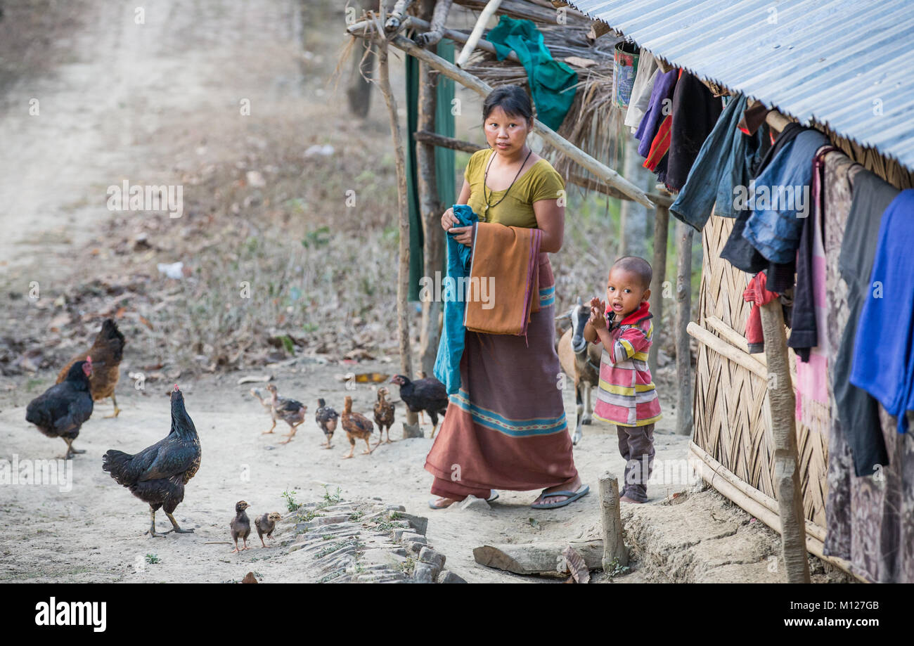 Rural bangladesh hi-res stock photography and images - Alamy