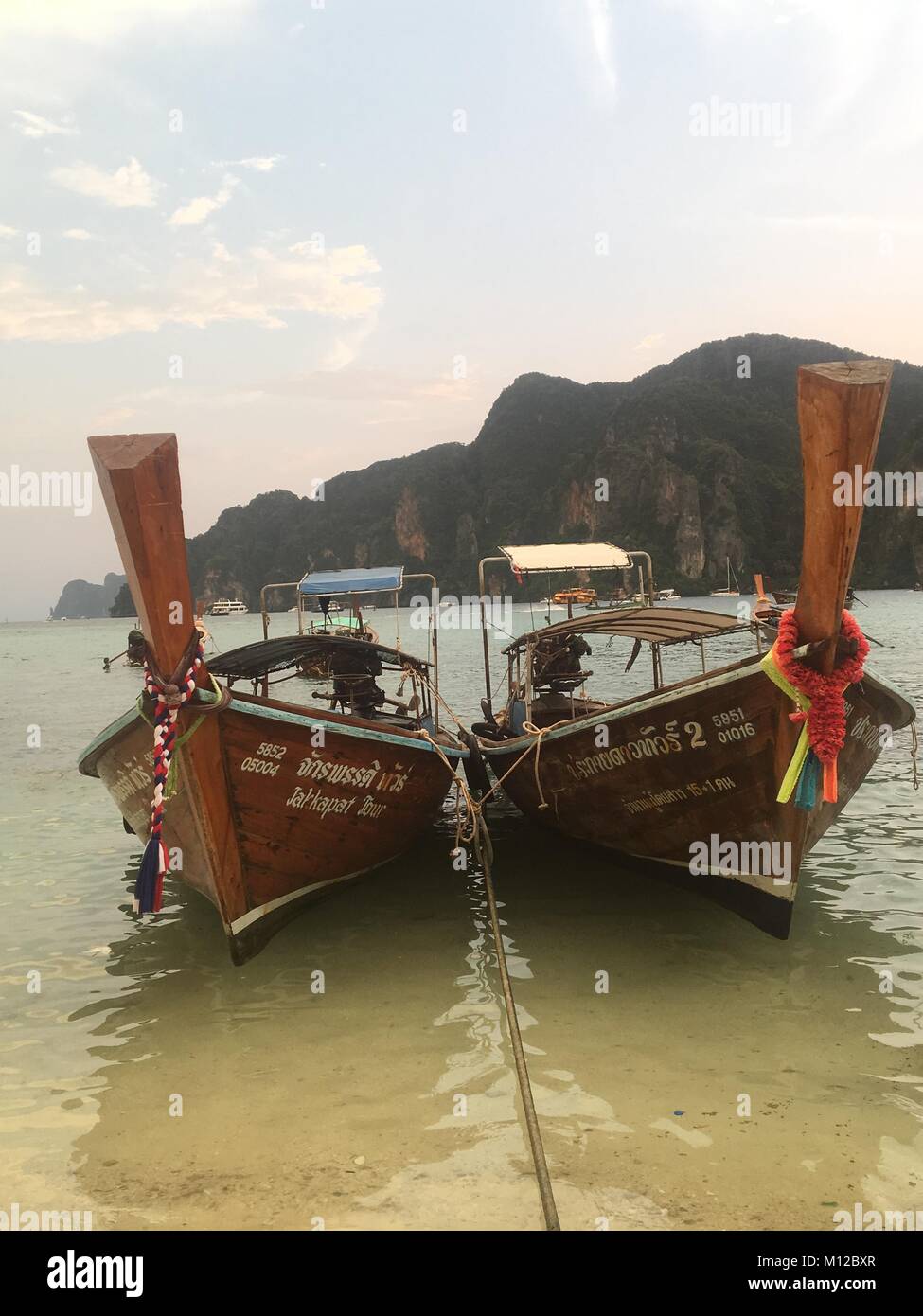 Longtailboats hi-res stock photography and images - Alamy
