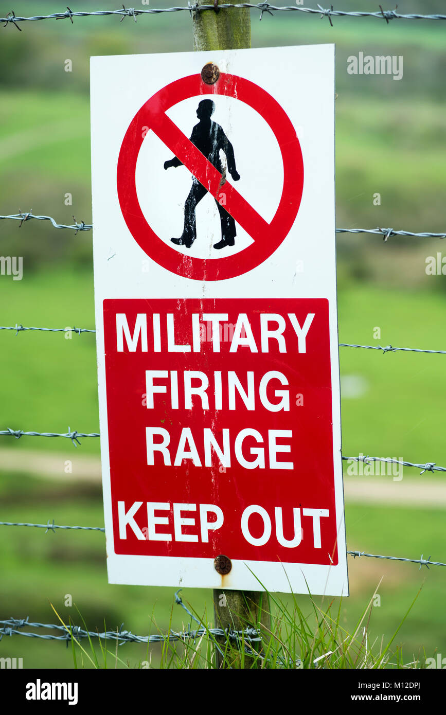 Military firing range warning sign hi-res stock photography and images ...