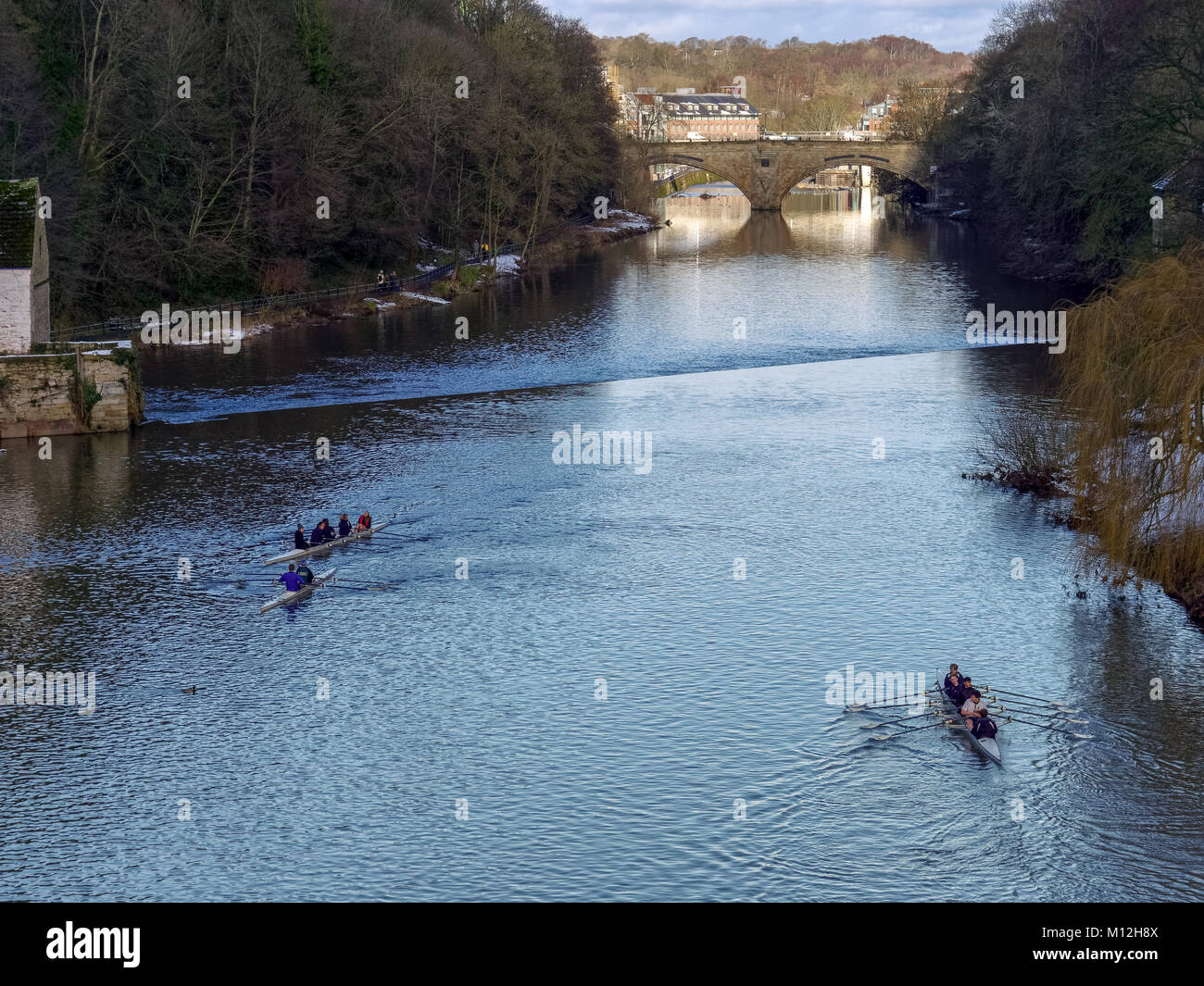 DURHAM, COUNTY DURHAM/UK - JANUARY 19 : Kayaking along the River Wear ...