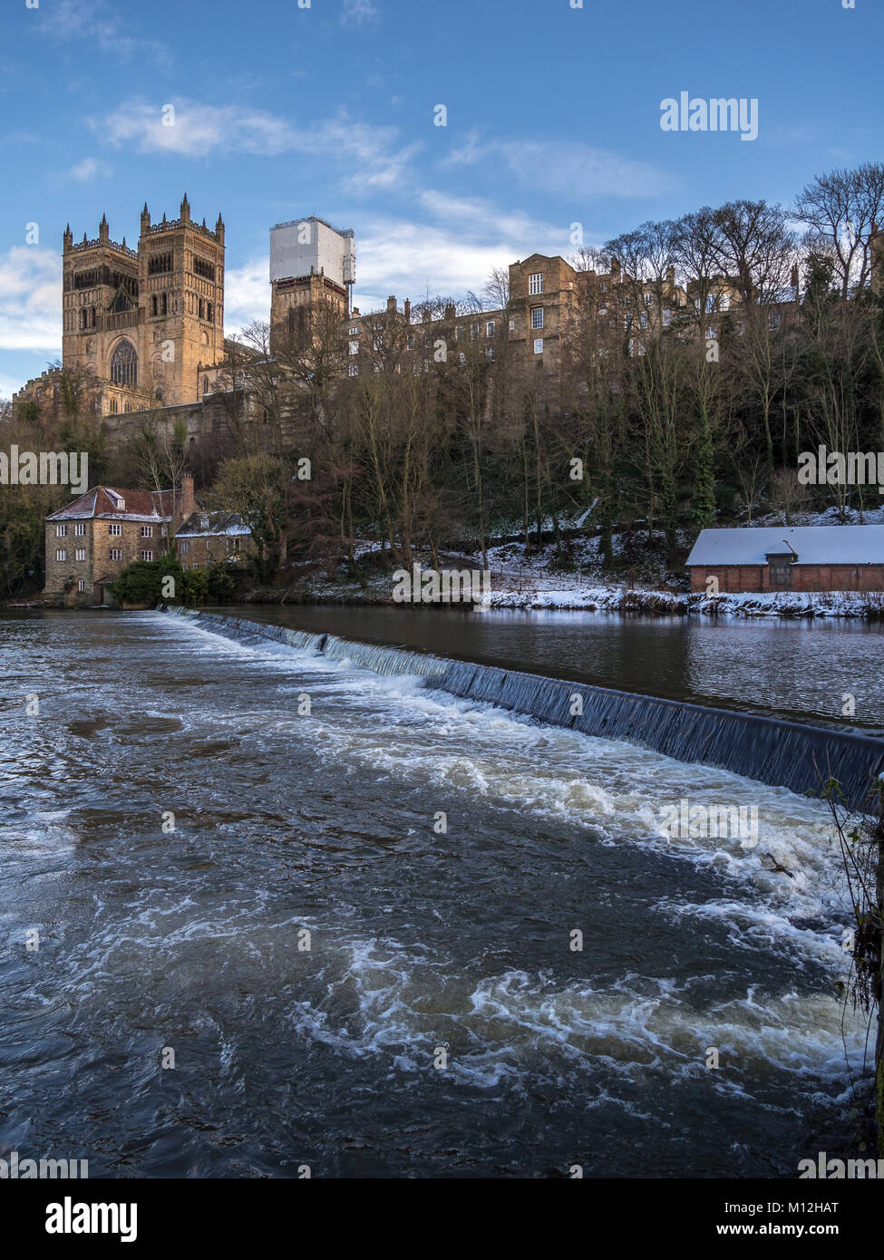 DURHAM, COUNTY DURHAM/UK - JANUARY 19 : View along the River Wear to ...