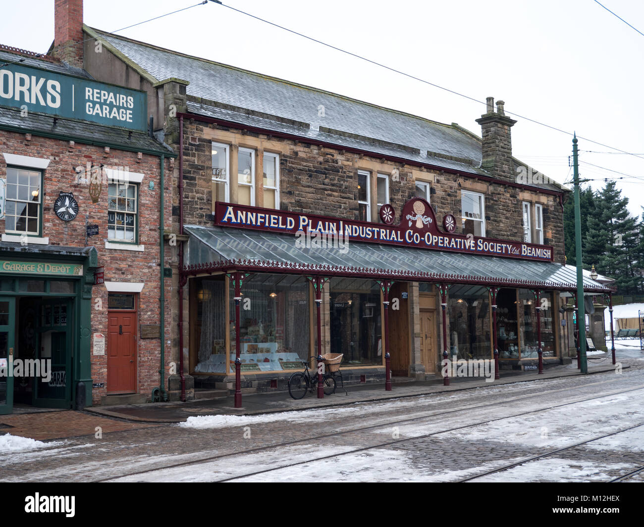 STANLEY, COUNTY DURHAM/UK - JANUARY 20 : Old Co-op store at the North ...